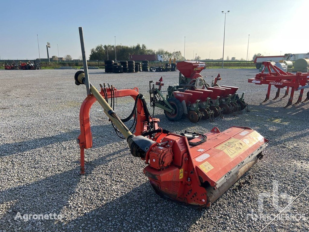 Prodaje se Maschio GIRAFFA 160 Embankment Mower traktorski malčer na aukciji