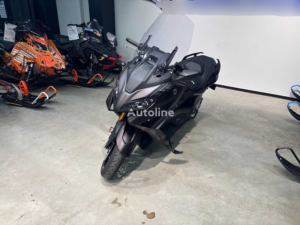 Prodaje se Yamaha T-Max Tech Max motocikl na aukciji