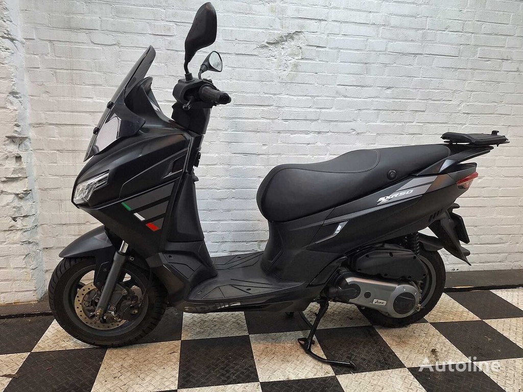 Prodaje se Aprilia 45 km bromscooter 4takt skuter na aukciji