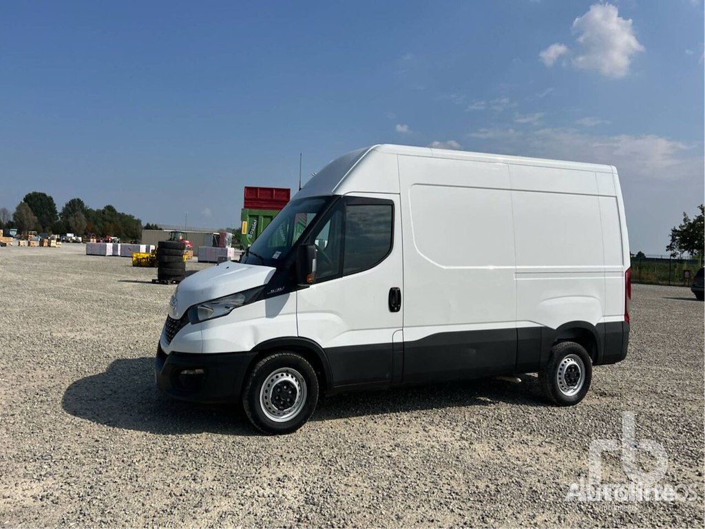 Prodaje se IVECO DAILY 35 S 12 V H2 350 2.3 116CV kamion furgon na aukciji