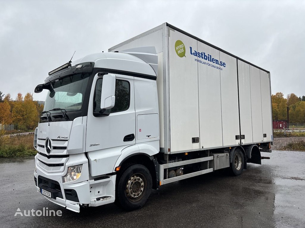 Prodaje se Mercedes-Benz Actros kamion furgon na aukciji