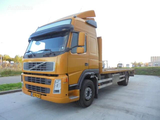 Volvo FM 300 LOW KM kamion furgon