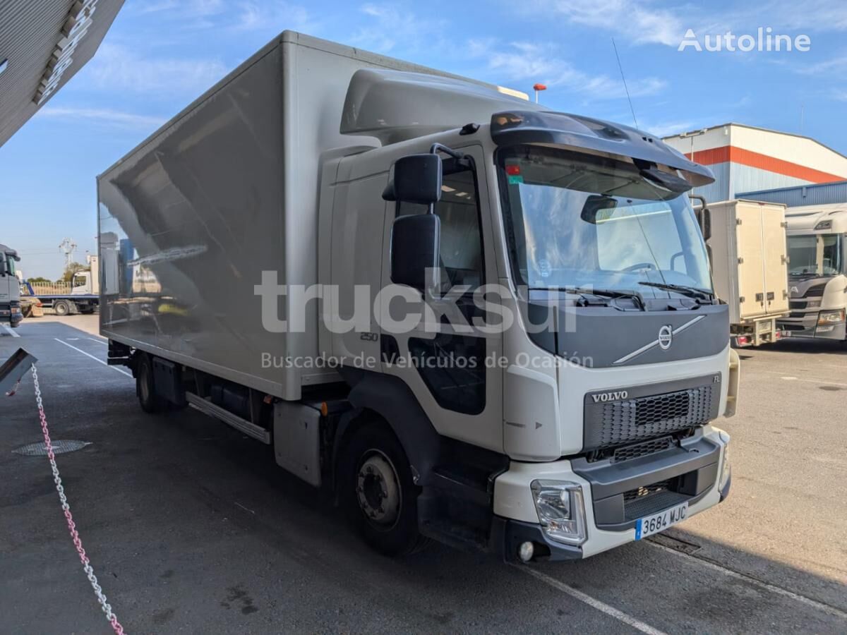 Volvo FL 250.12 kamion furgon