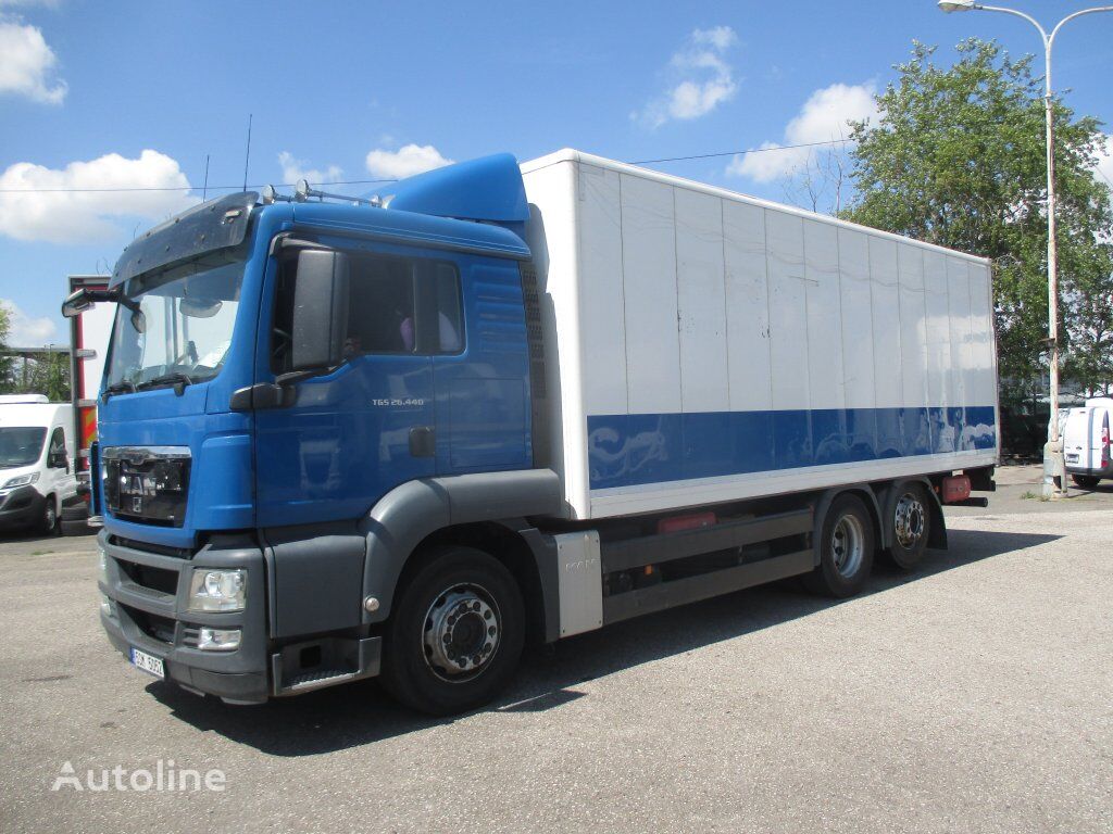 MAN TGS 26.440 6x2 kamion furgon