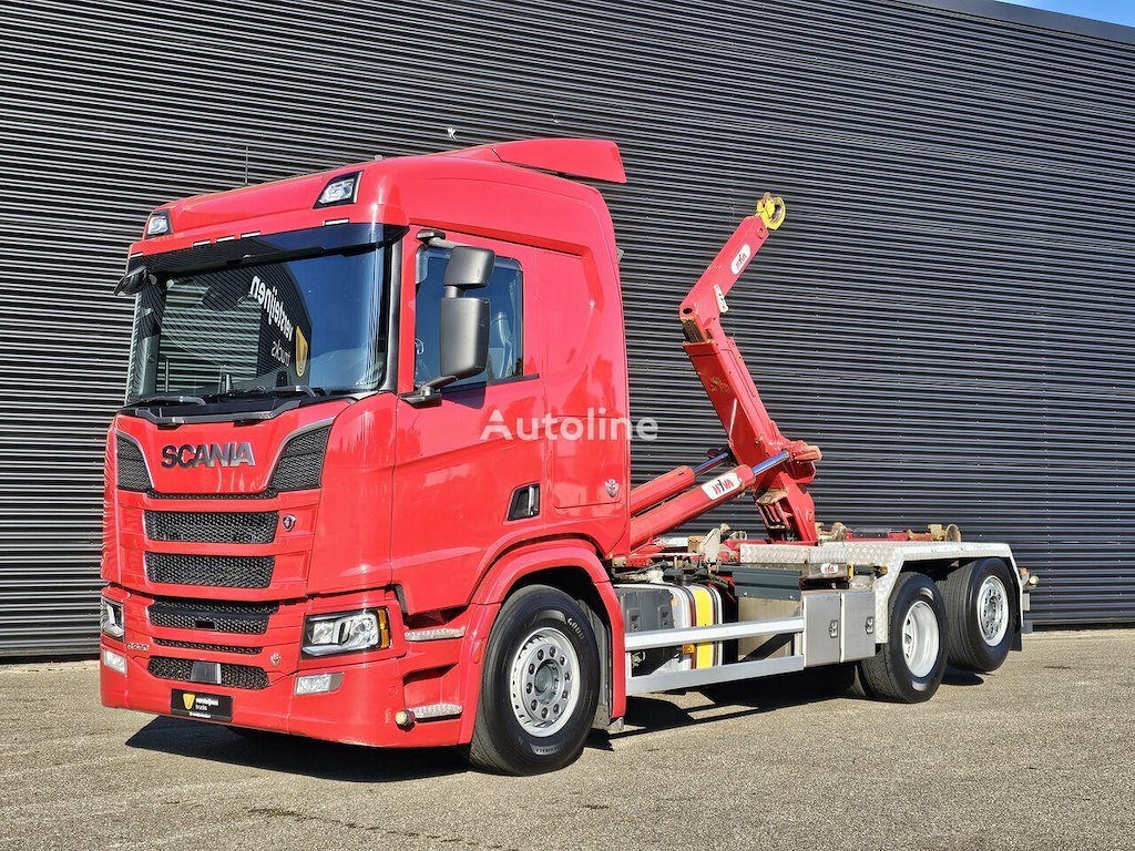 Scania R520 V8 6x2 HOOKLIFT / FULL AIR / RETARDER kamion rol kiper