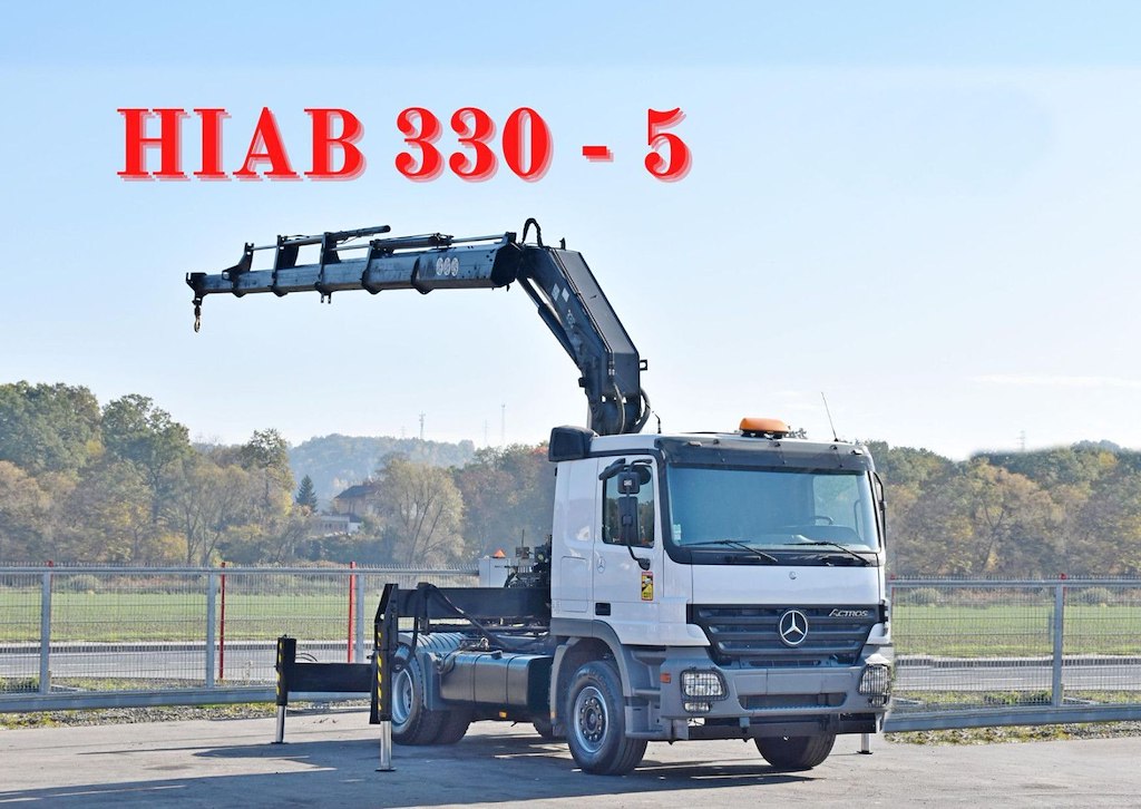 Mercedes-Benz ACTROS 1844 * Sattelzugmaschine *HIAB 330-5/FUNK tegljač