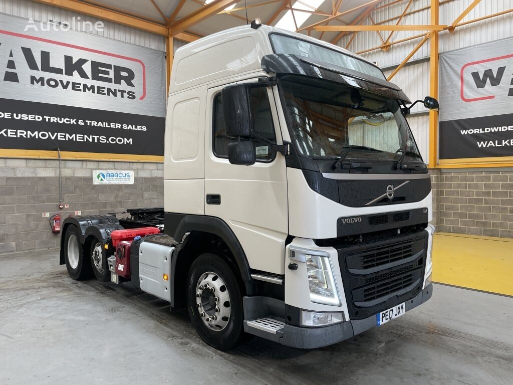 Volvo FM 450 GLOBETROTTER *EURO 6* ADR SPEC 6X2 TRACTOR UNIT – 2017 – tegljač