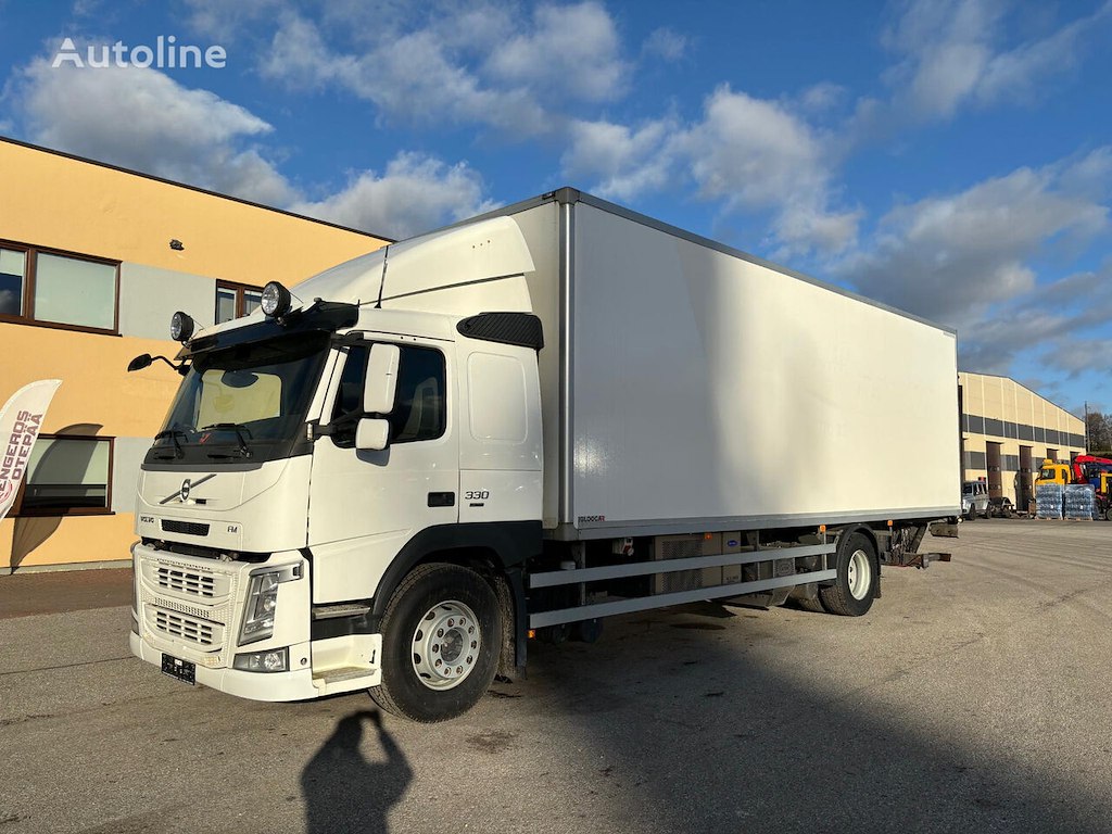 Volvo FM330 4x2 EURO6 + TRS TWIN COOL + 8,6M BOX kamion hladnjača