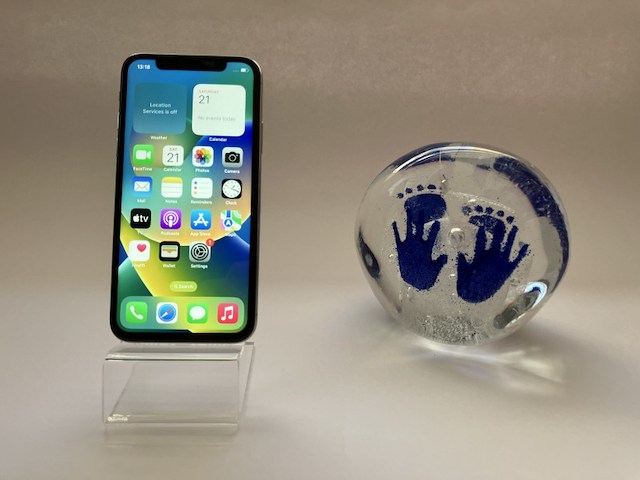 Iphone X, 64GB, BATERIJA 90% (Beli) ODLICAN! (Face ID)