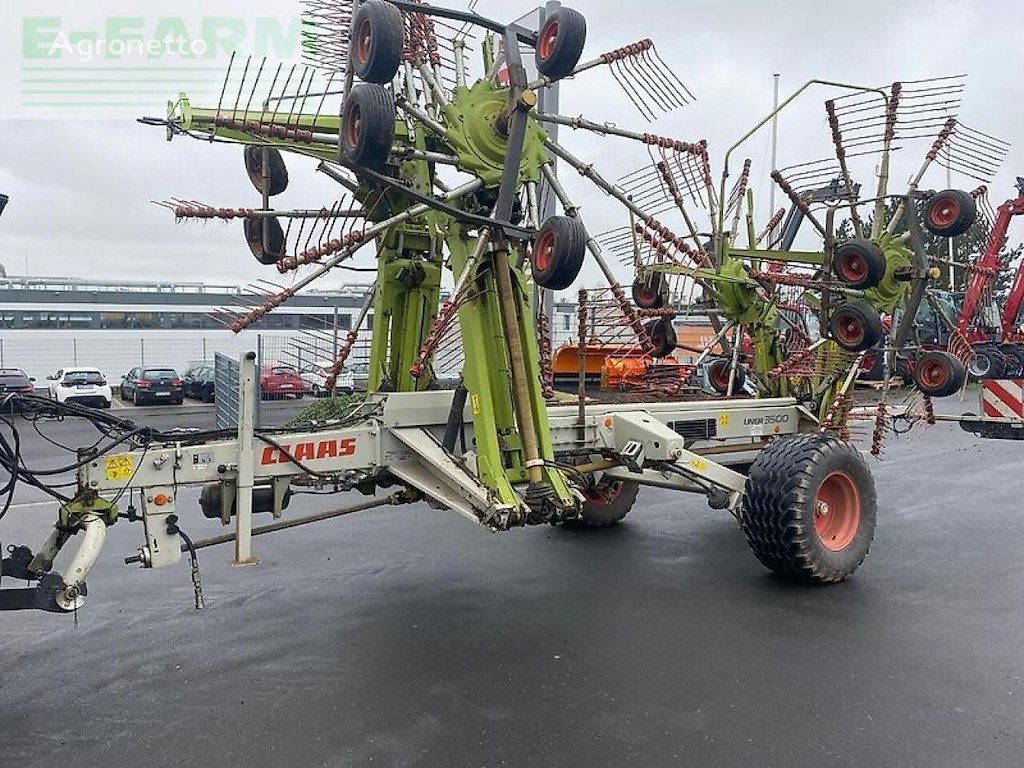 Claas liner 3500 prevrtač sena