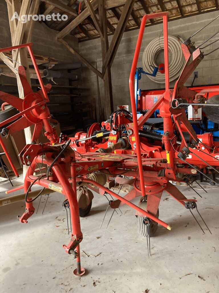 Kuhn GF4201MH prevrtač sena