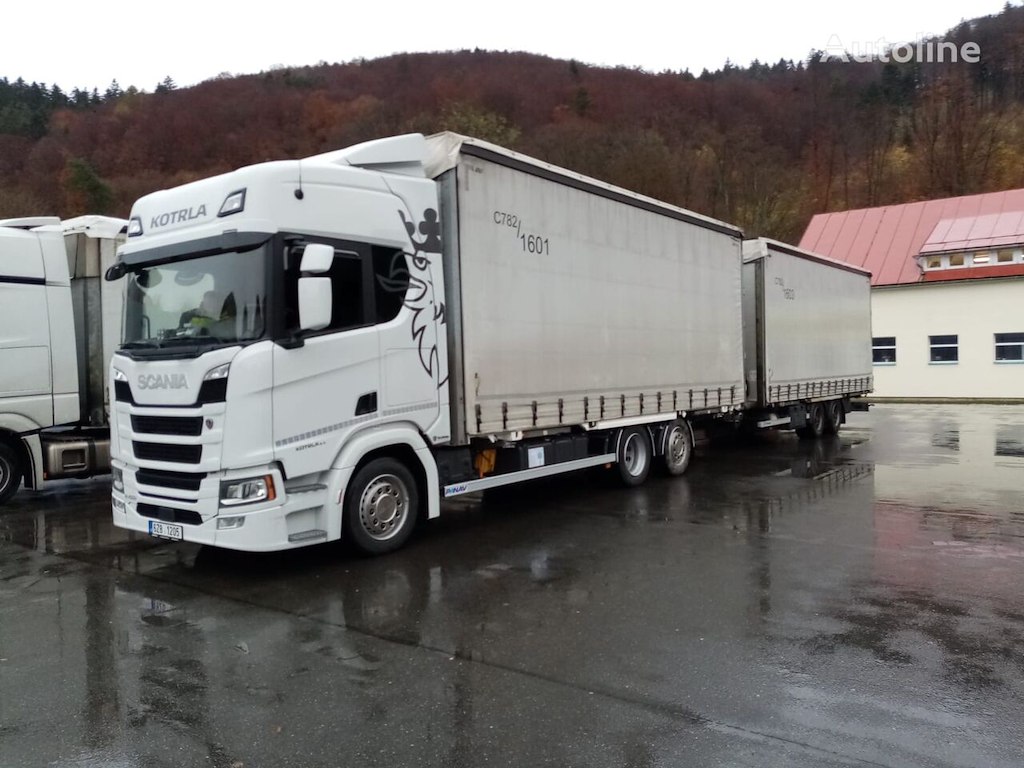 Scania R450 kamion sa klizna zavesa cerada + prikolica sa kliznom ceradom