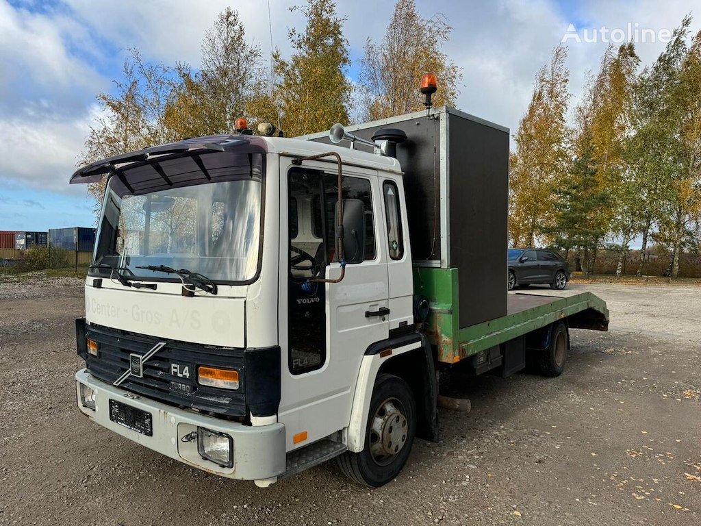 Volvo FL autotransporter