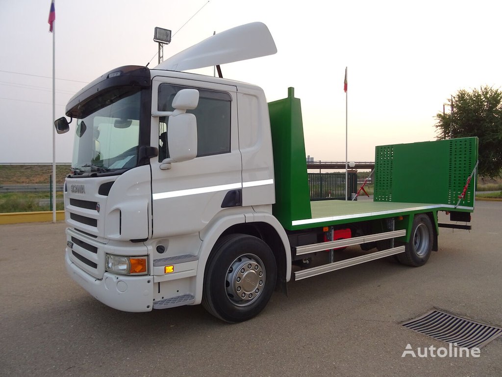 Scania P 320 autotransporter