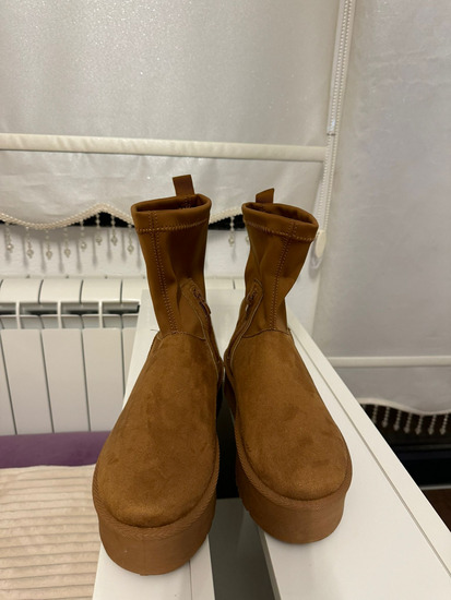 Ugg cizme