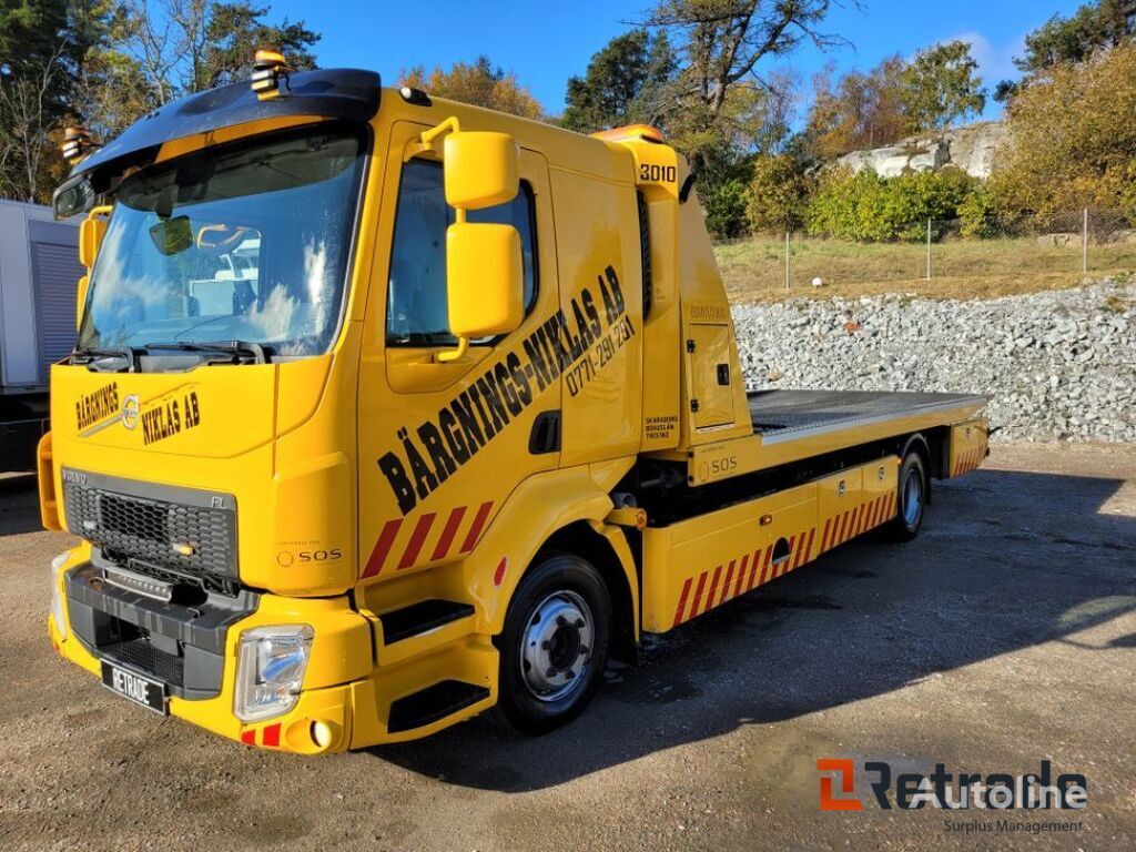 Prodaje se Volvo FL šlep auto na aukciji