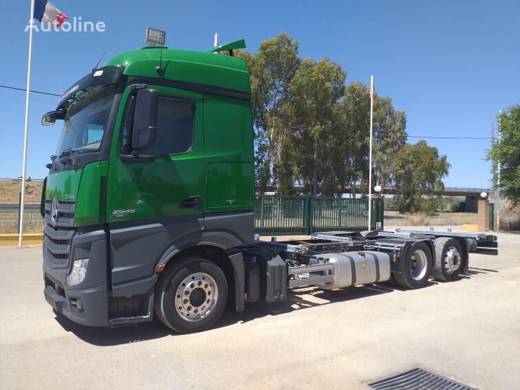 Mercedes-Benz ACTROS 25 45 kamion autopodizač kontejnera