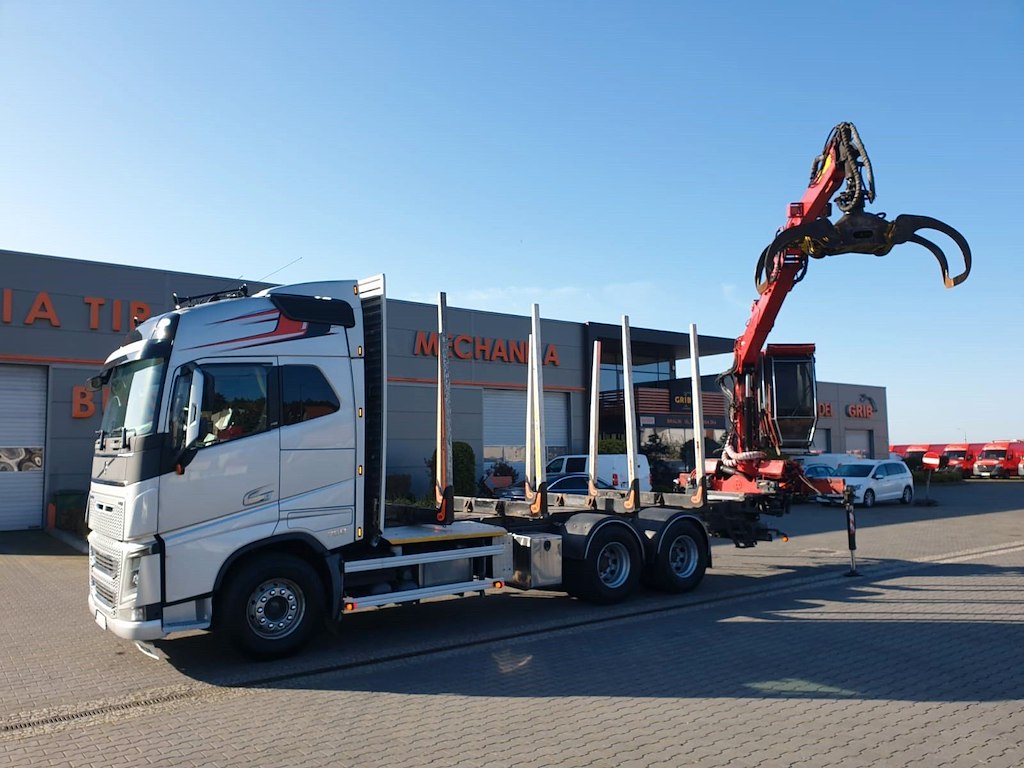 Volvo FH 16 750 GLOBETROTTER HOLZTRANSPORT JONSERED kamion za prevoz drva