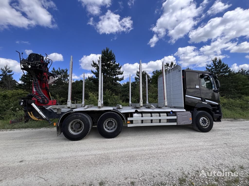 Renault Kerax 6x4 kamion za prevoz drva