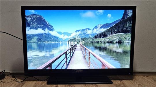 Grundig 40"led FullHD kao nov garancija