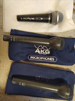 AKG D230 mikrofoni