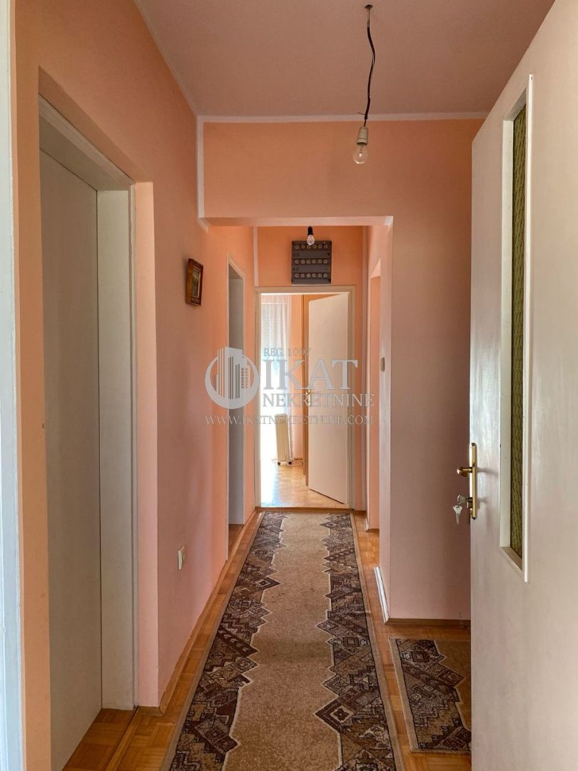 Vrčin, kuća 160m2 na odličnoj lokaciji ID#3795 180.000 €