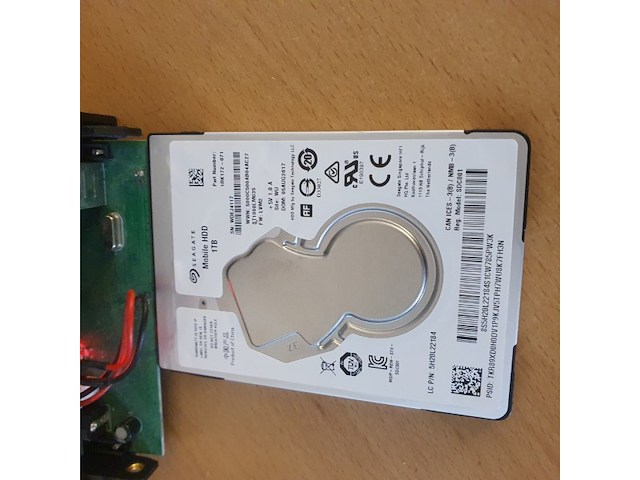 Seagate hard disk 1tb 100/100