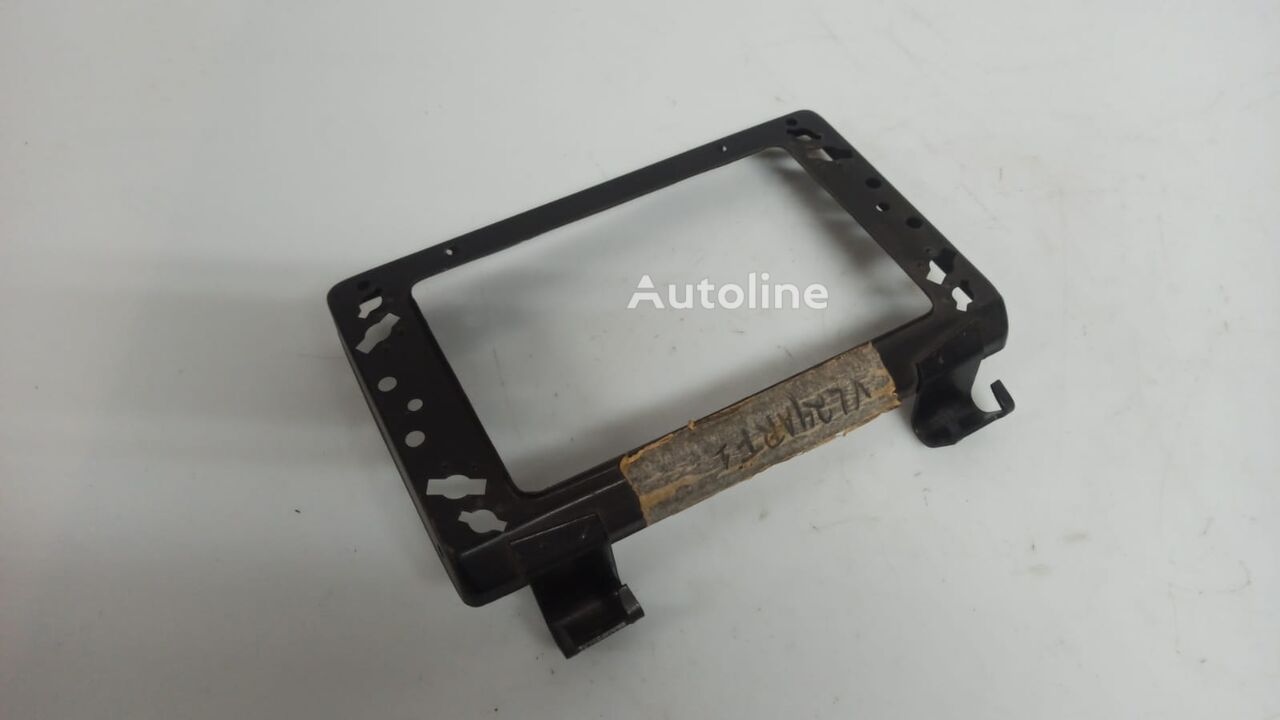 Aro de Farol Volvo F10 Fixação do Farol 1089123 za Volvo F10 kamiona