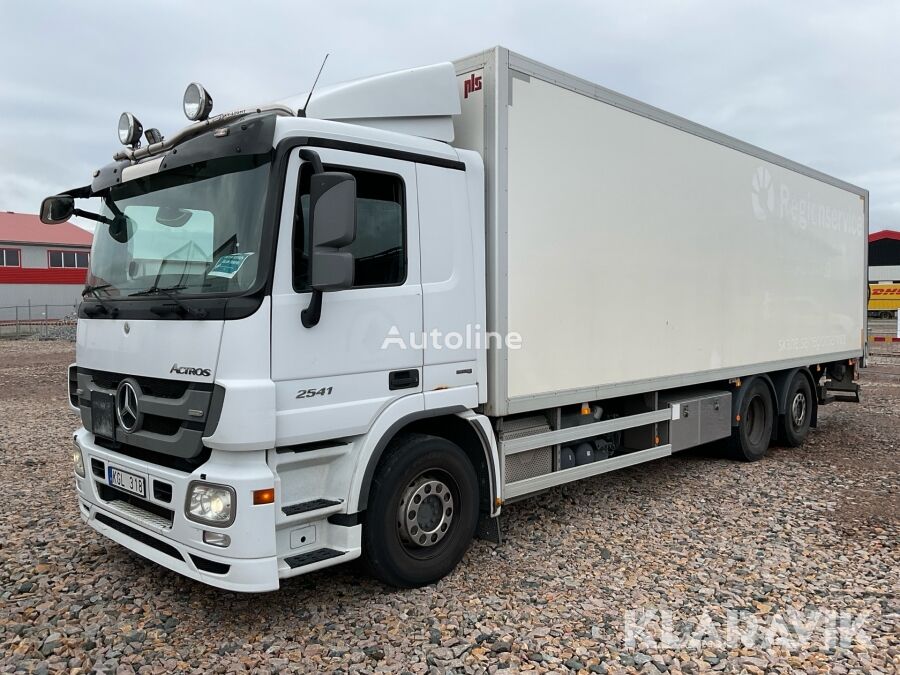 Prodaje se Mercedes-Benz Actros 2541 kamion furgon na aukciji