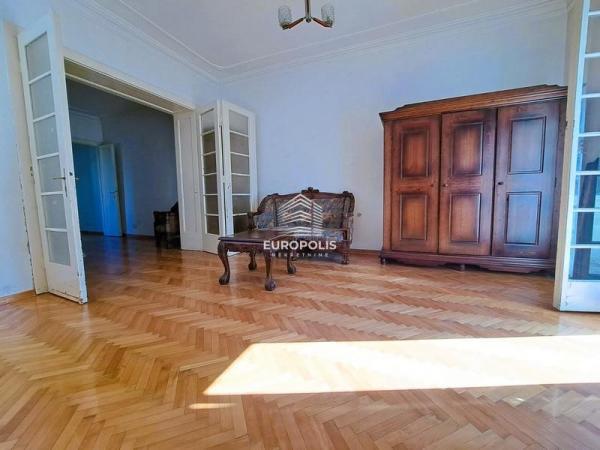 Admirala Geprata, Troiposoban stan na prodaju, 86m2, 234.000€