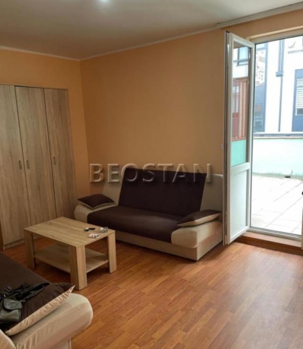 Pozeska, Jednosoban stan za izdavanje, 35m2, 300€