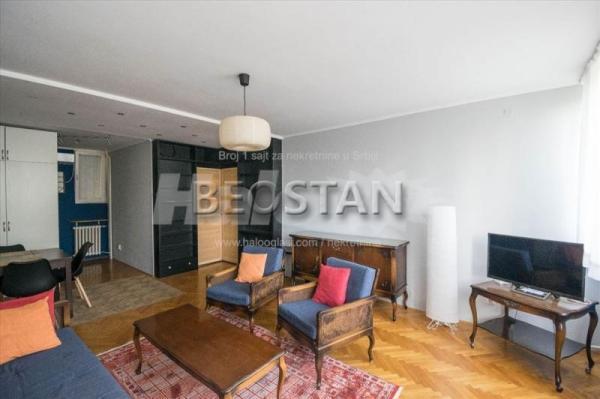 Pariske Komune, Dvosoban stan za izdavanje, 57m2, 700€