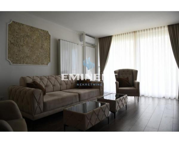 Jurija Gagarina, Trosoban stan za izdavanje, 90m2, 1.500€