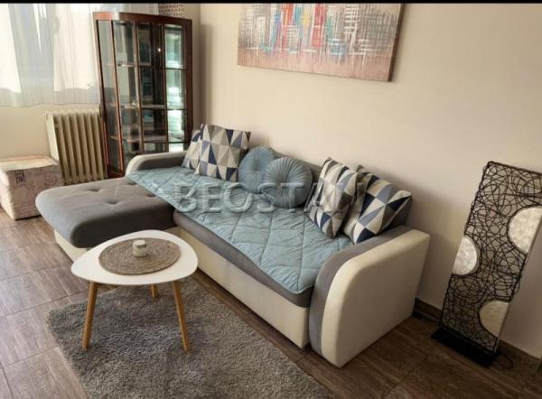 Južni Bulevar, Dvosoban stan za izdavanje, 43m2, 700€