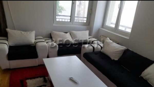 Presevska, Trosoban stan za izdavanje, 66m2, 600€