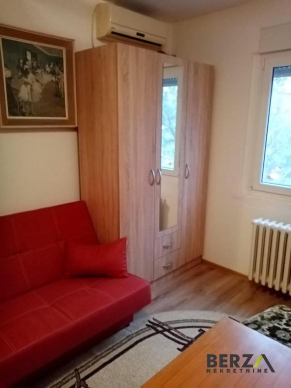 Jednosoban stan za izdavanje, 32m2, 300€