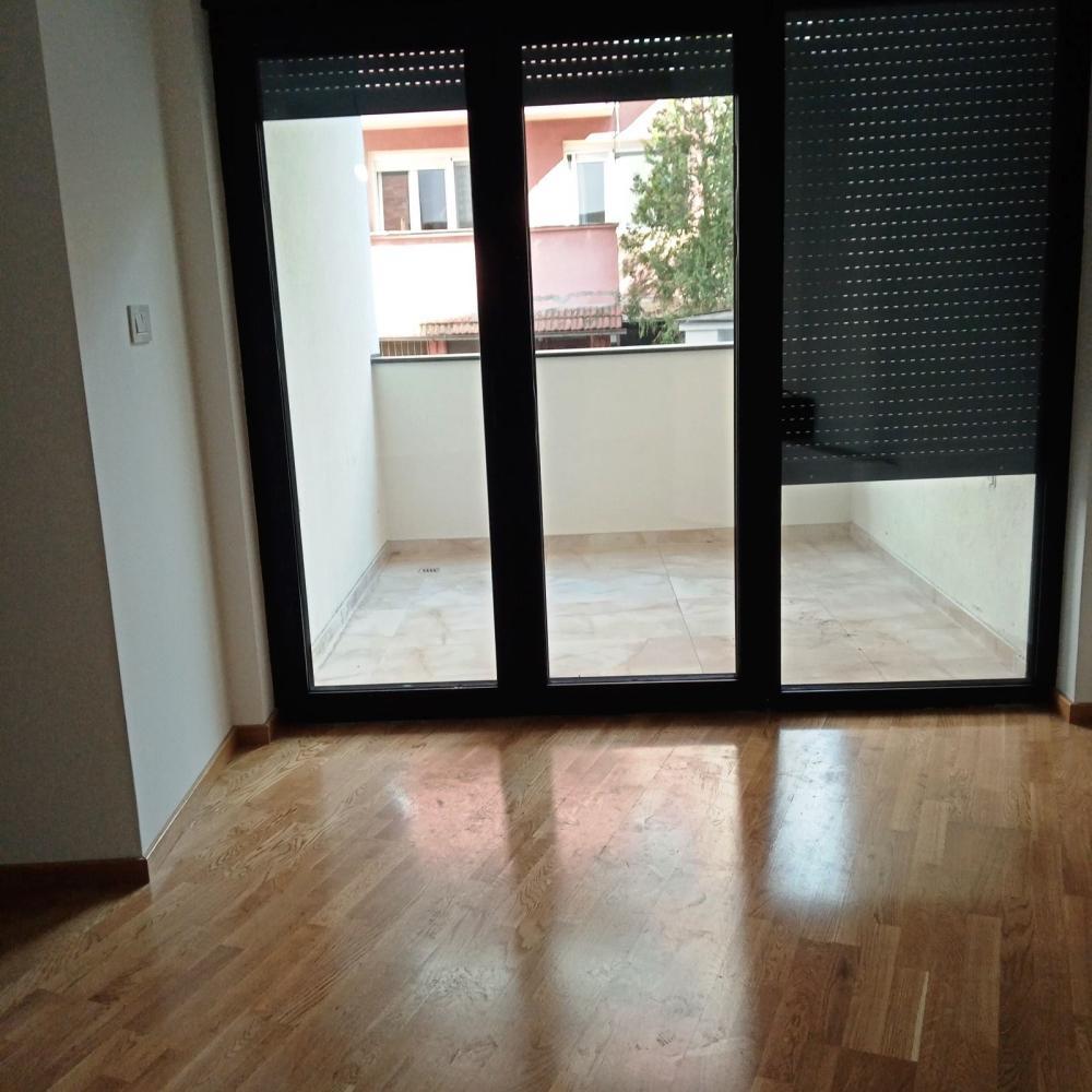 Troiposoban stan na prodaju, 107m2, 214.000€