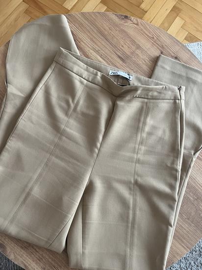 Zara pantalone