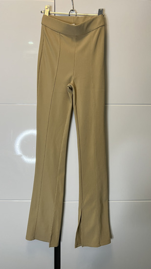 Bershka pantalone