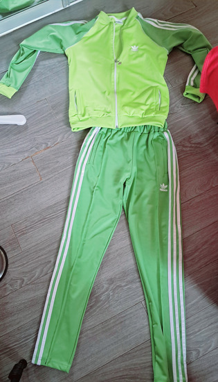 Nova adidas trenerka