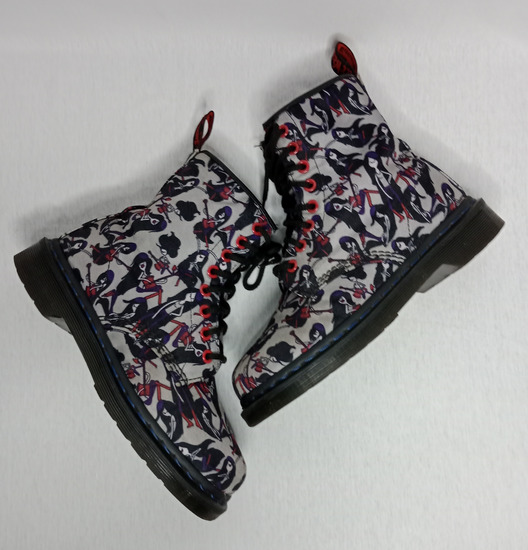 Dr Martens limited serija