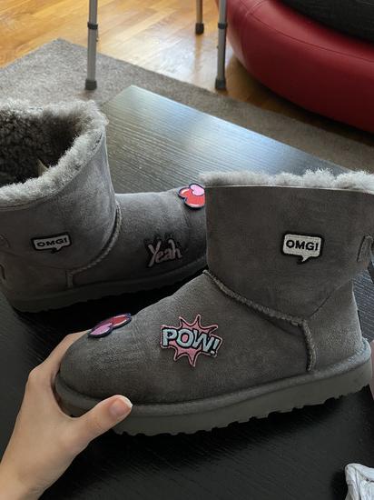 UNIKATNE ORIGINAL UGG sive čizmice sive 39