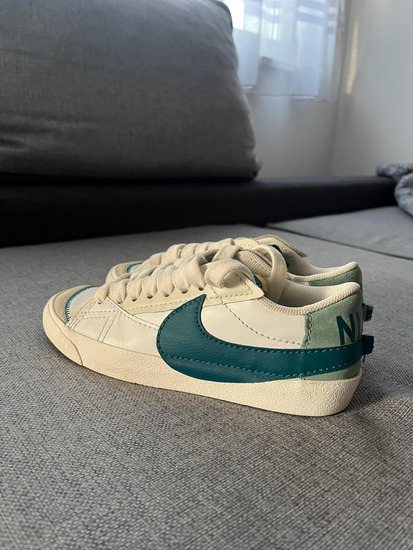 Nike Blazer