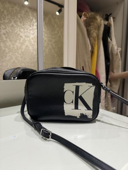 Calvin klein torba