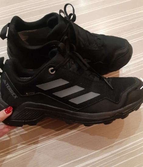 Adidas terrex goretex, br 42 nove %%%