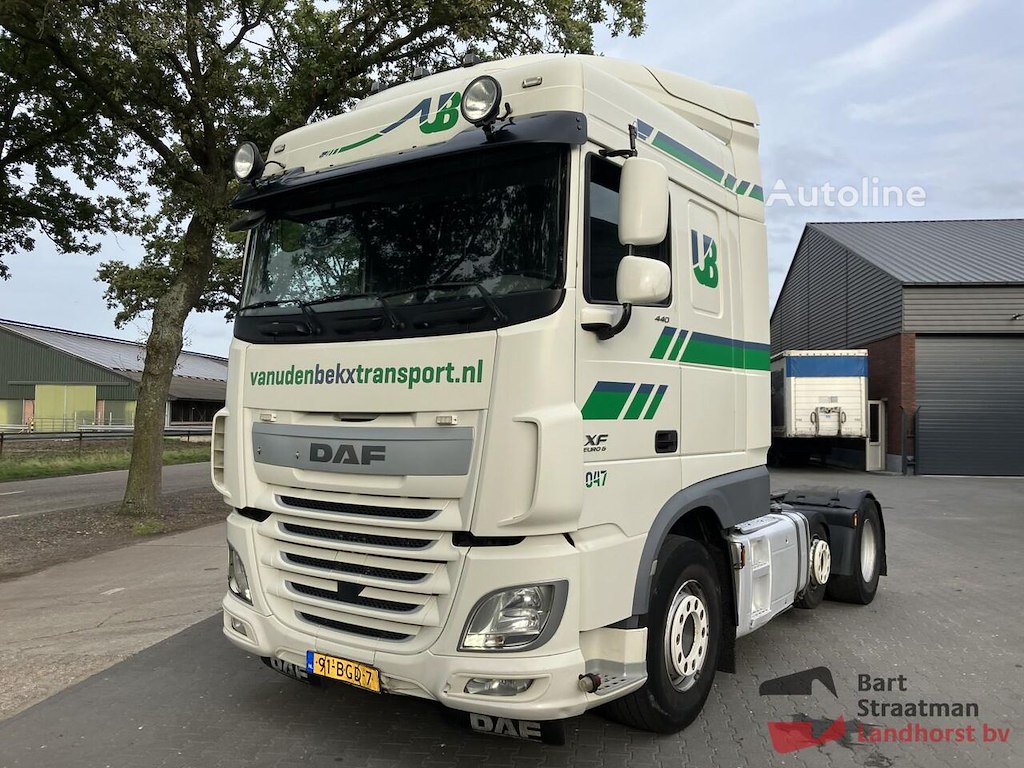 DAF XF 440 FTP 6x2 Euro 6 Trekker met hydrauliek tegljač