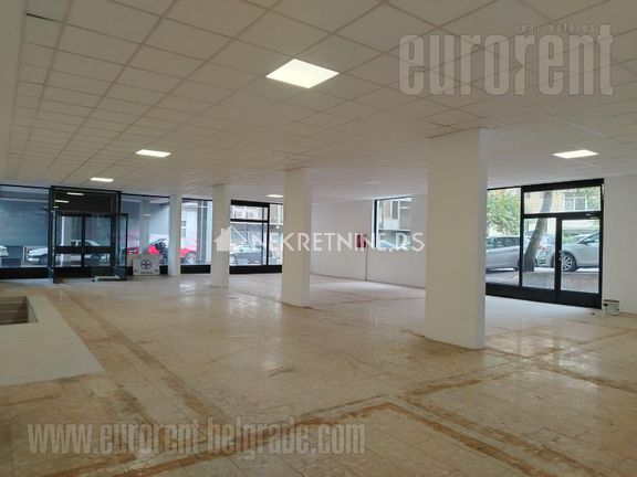 #2321, Izdavanje, Lokal, CENTAR, 8160 EUR