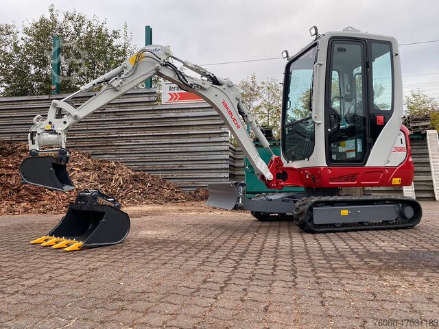 Mini bageri
Takeuchi TB320 V3 Powertilt 3 Löffel