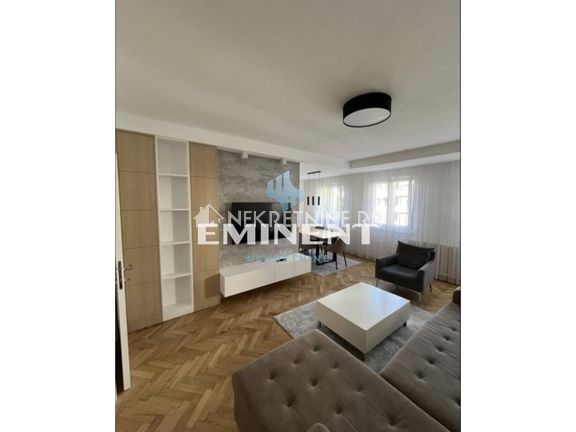 Čukarica, Čukarička padina, Mladena Mitrića, 3.0, 84m2, 1000 EUR