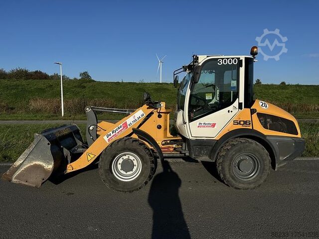 Punilac
Liebherr L506C